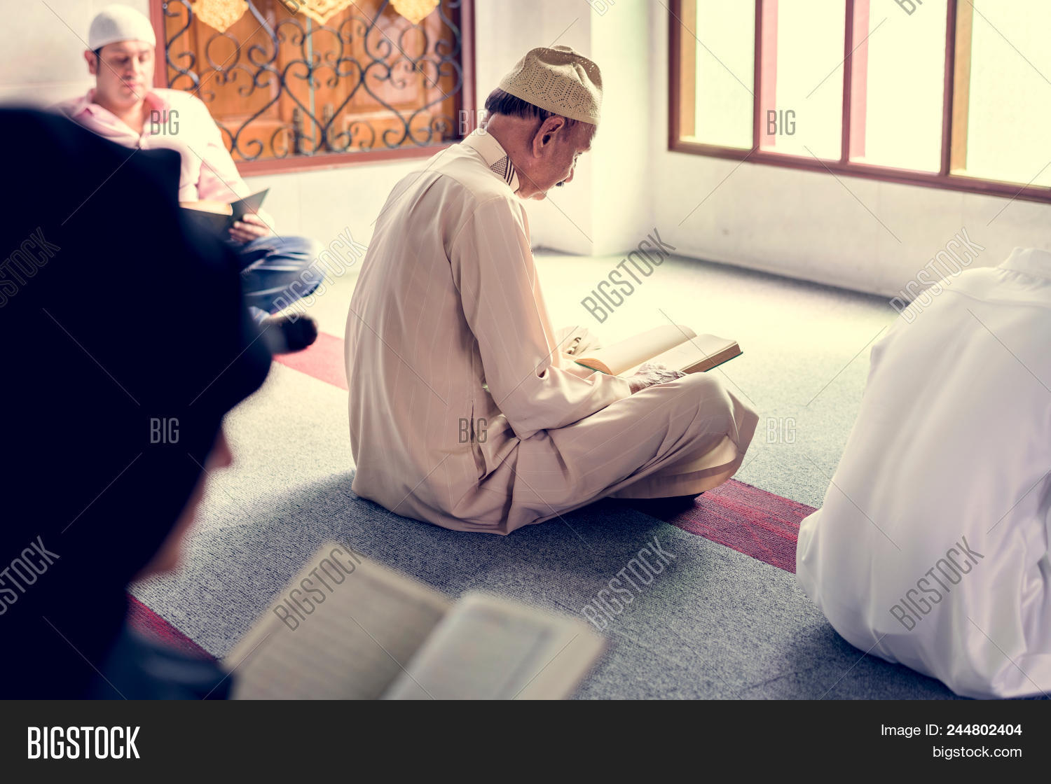 Muslims Reading Quran Image & Photo (Free Trial) | Bigstock