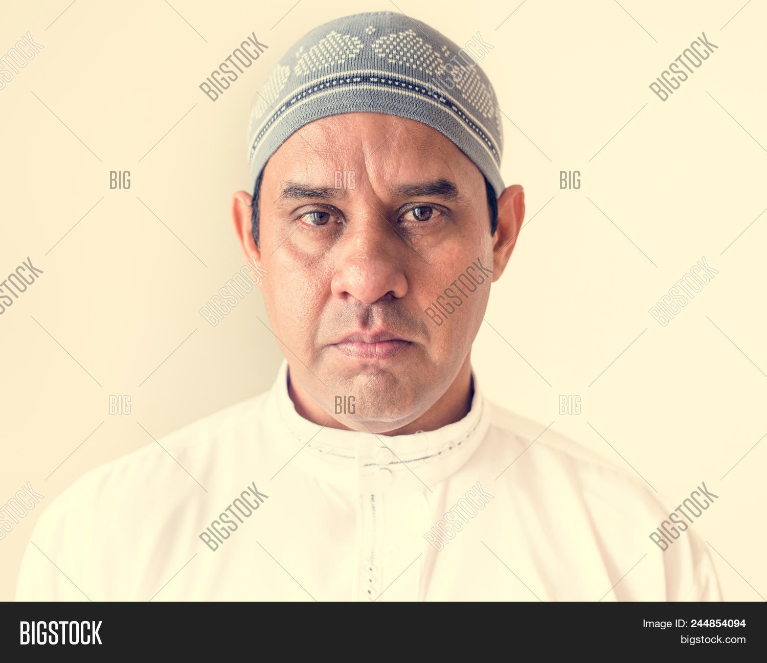 Portrait Muslim Man Image & Photo (Free Trial) | Bigstock