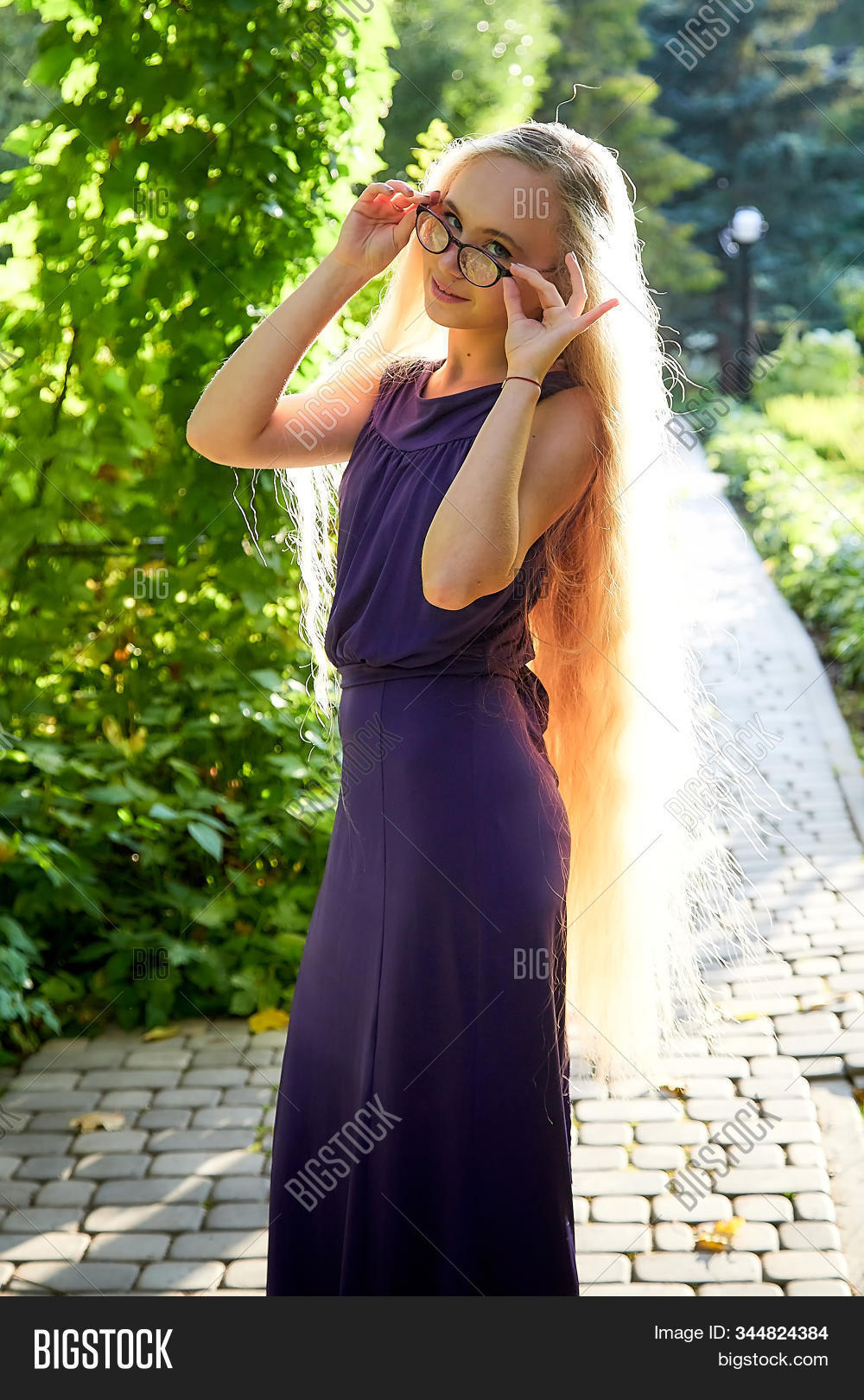 Cute Teenager 16 Girl