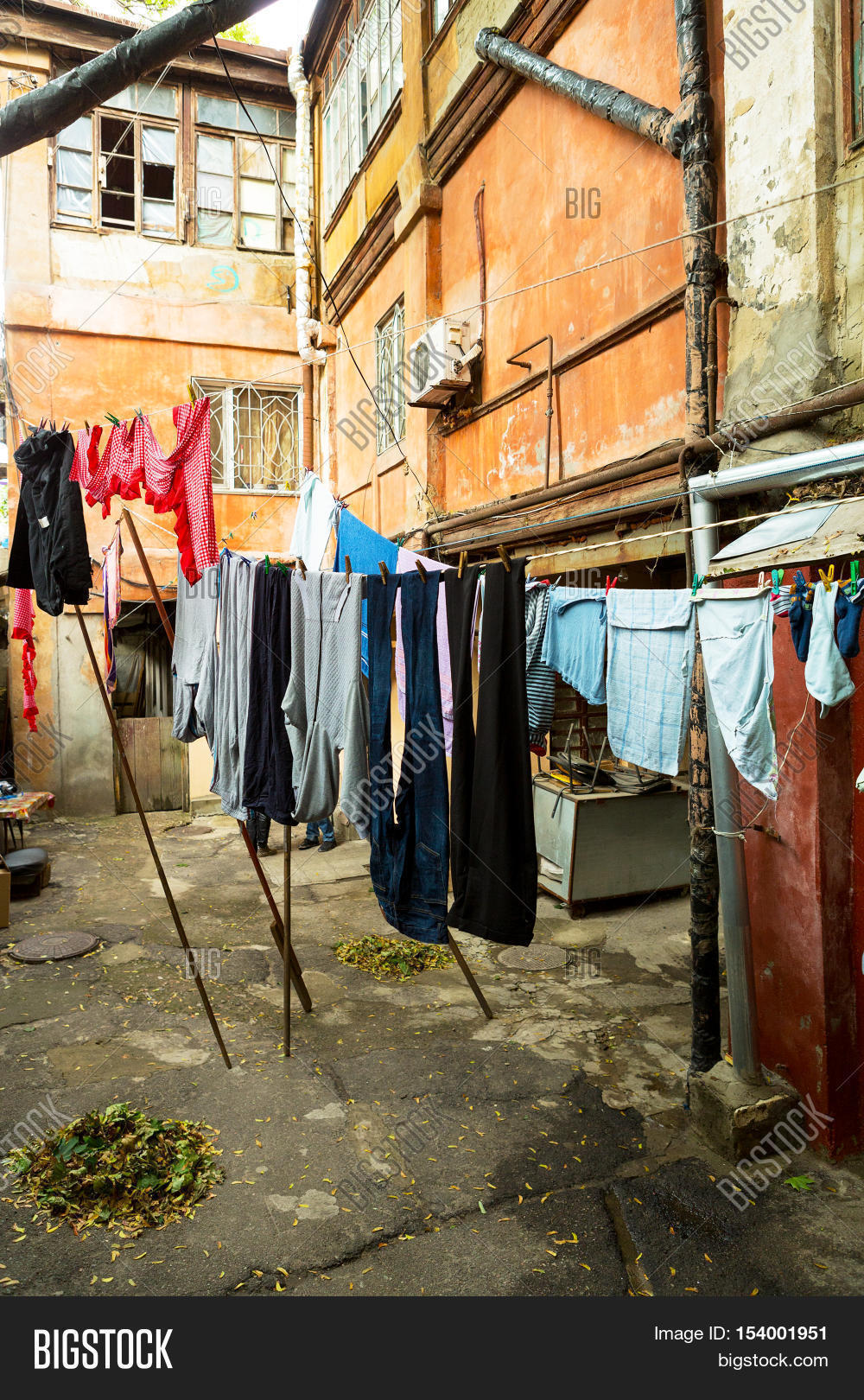 Wash Clothes Hanging Image & Photo (Free Trial) | Bigstock