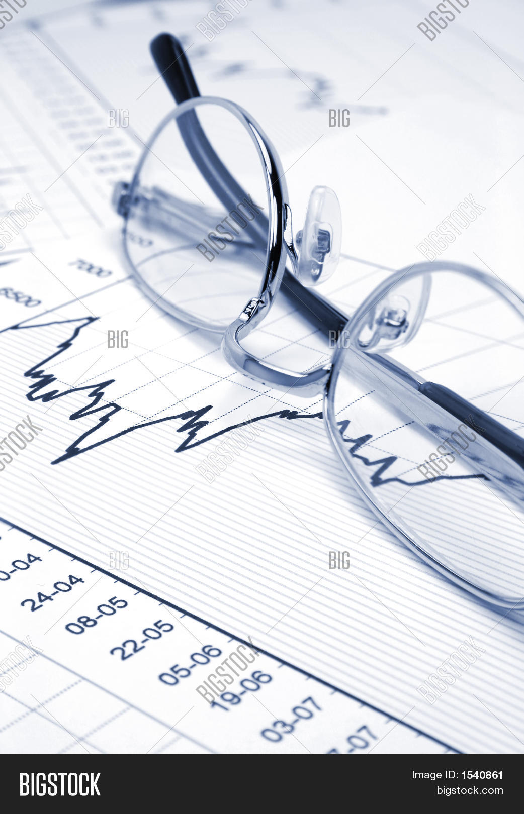 Stock Chart Eyeglasses Image & Photo (Free Trial) | Bigstock