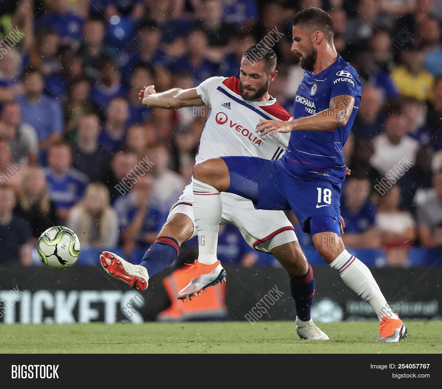 LONDON, ENGLAND - Image & Photo (Free Trial) | Bigstock