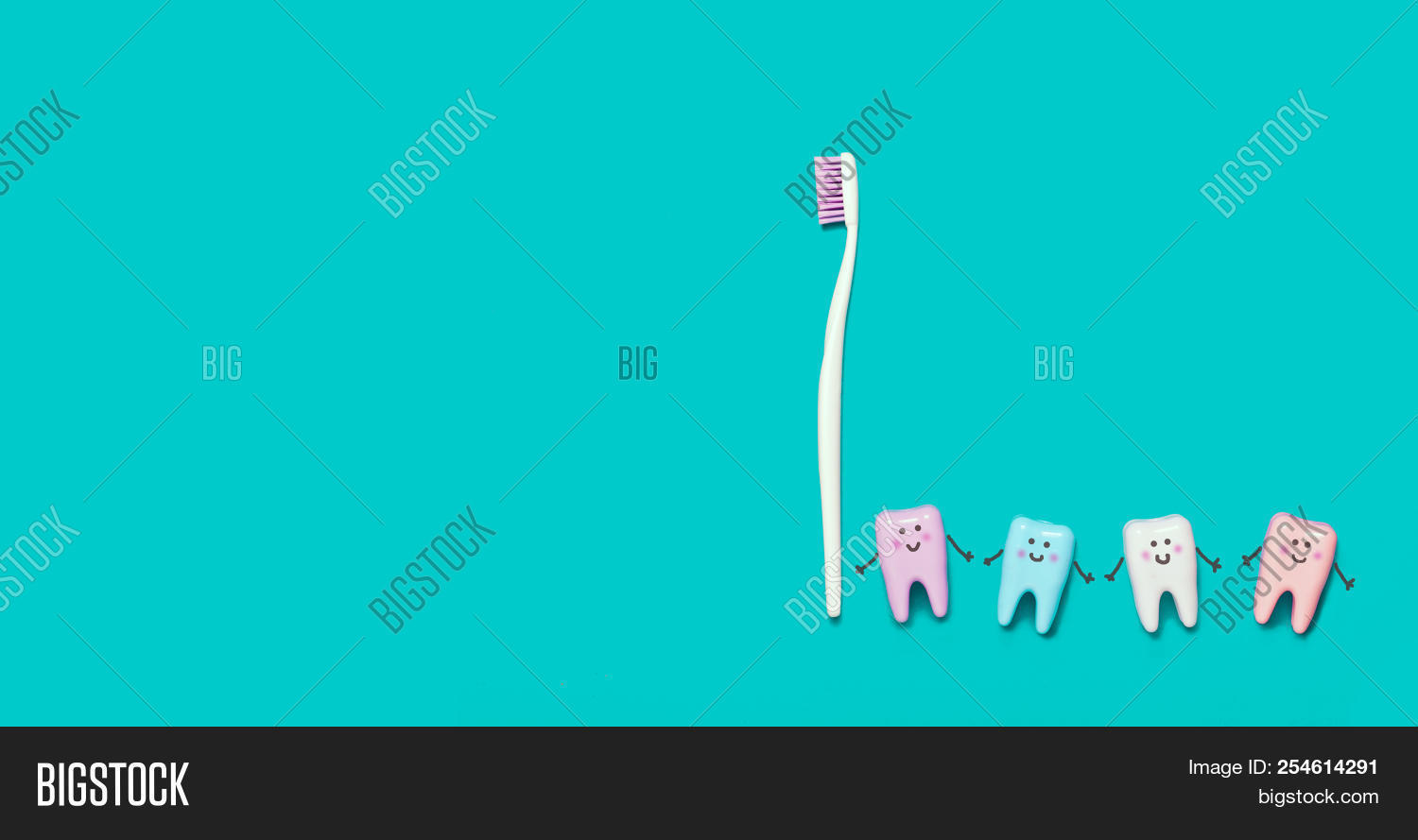 Toothbrush Many Teeth Image & Photo (Free Trial) | Bigstock