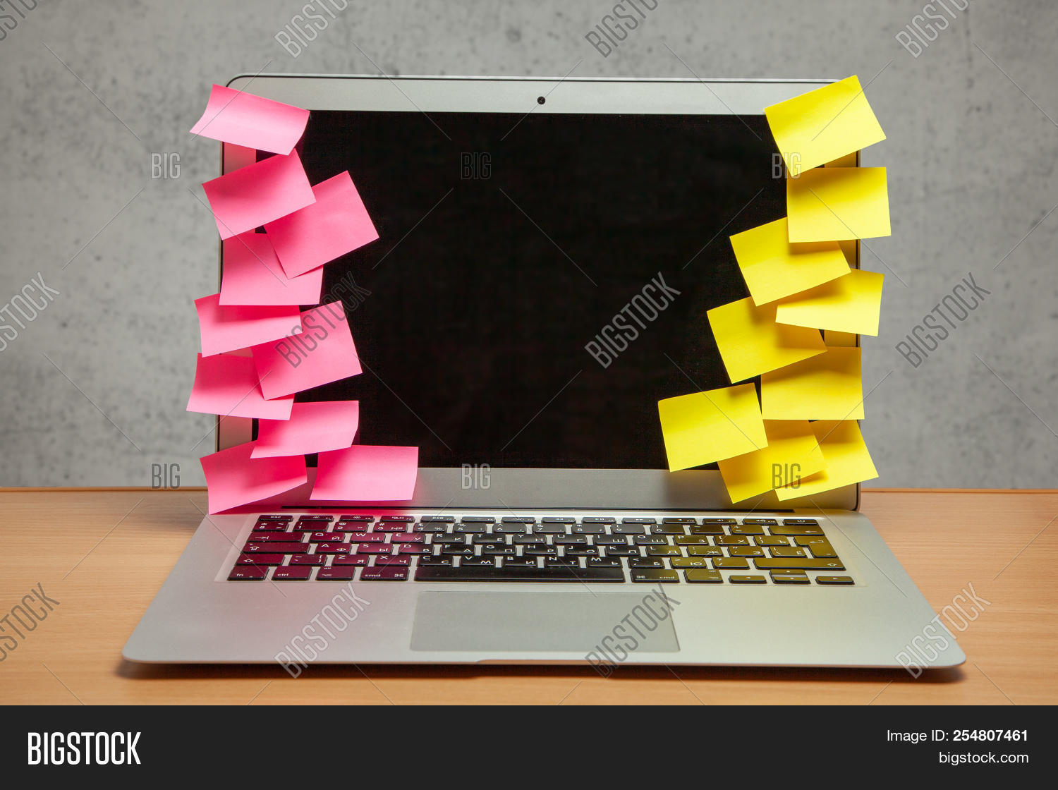 Laptop Reminders Image & Photo (Free Trial) | Bigstock