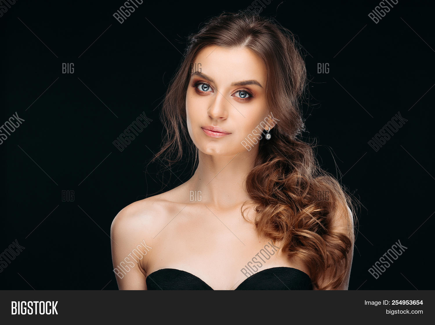 Alluring Woman Amazing Image & Photo (Free Trial) | Bigstock
