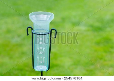 Empty Water Meter Image & Photo (Free Trial) | Bigstock