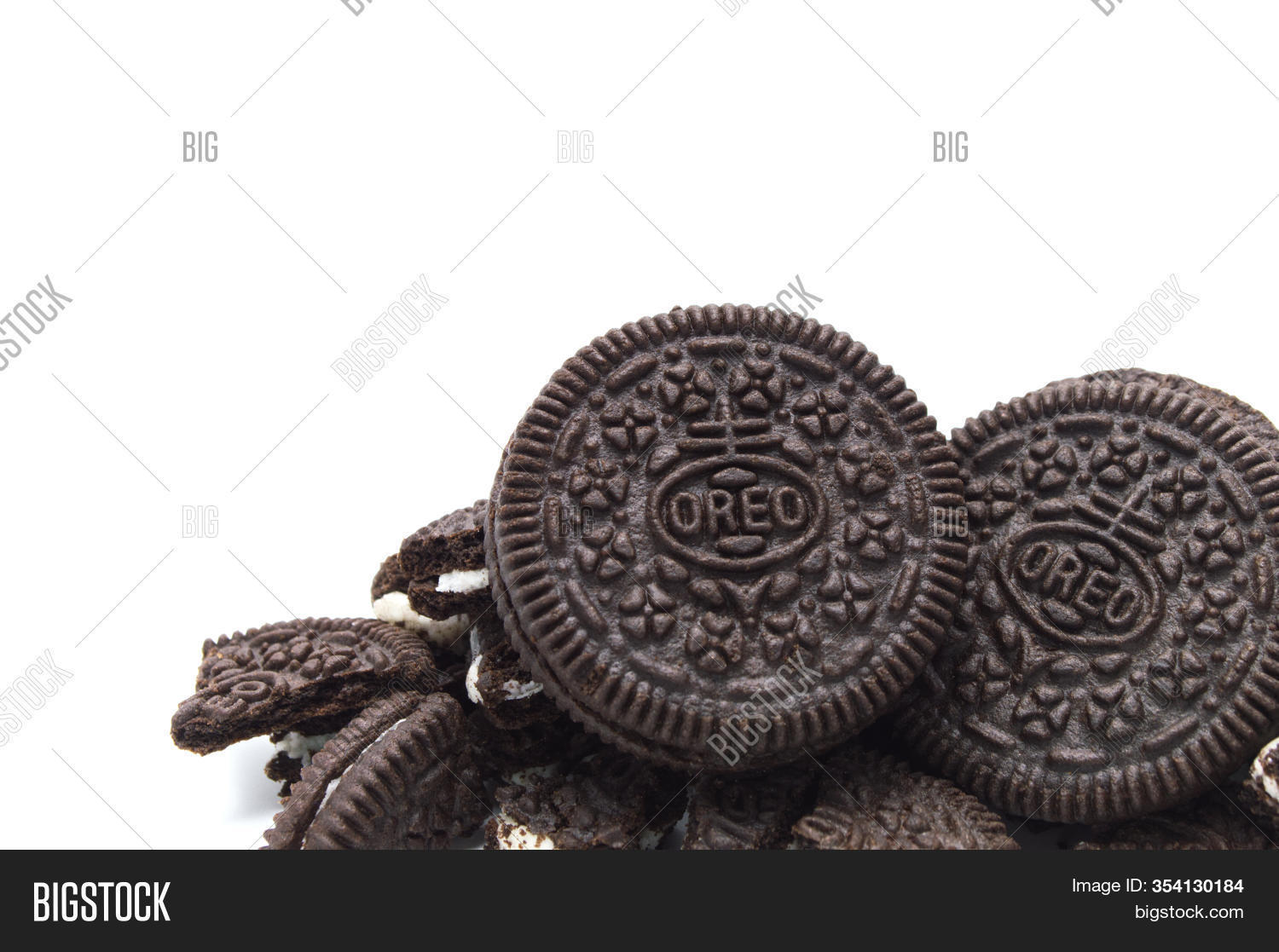 Oreo Biscuits Isolated Image & Photo (Free Trial) | Bigstock