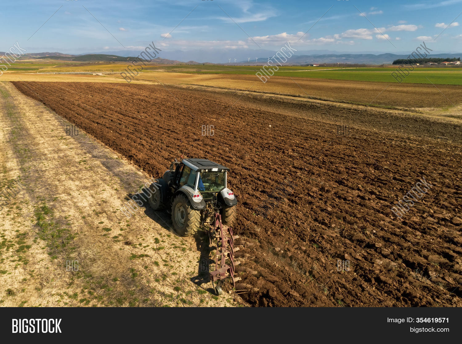 Aerial View Tractor Image & Photo (Free Trial) | Bigstock