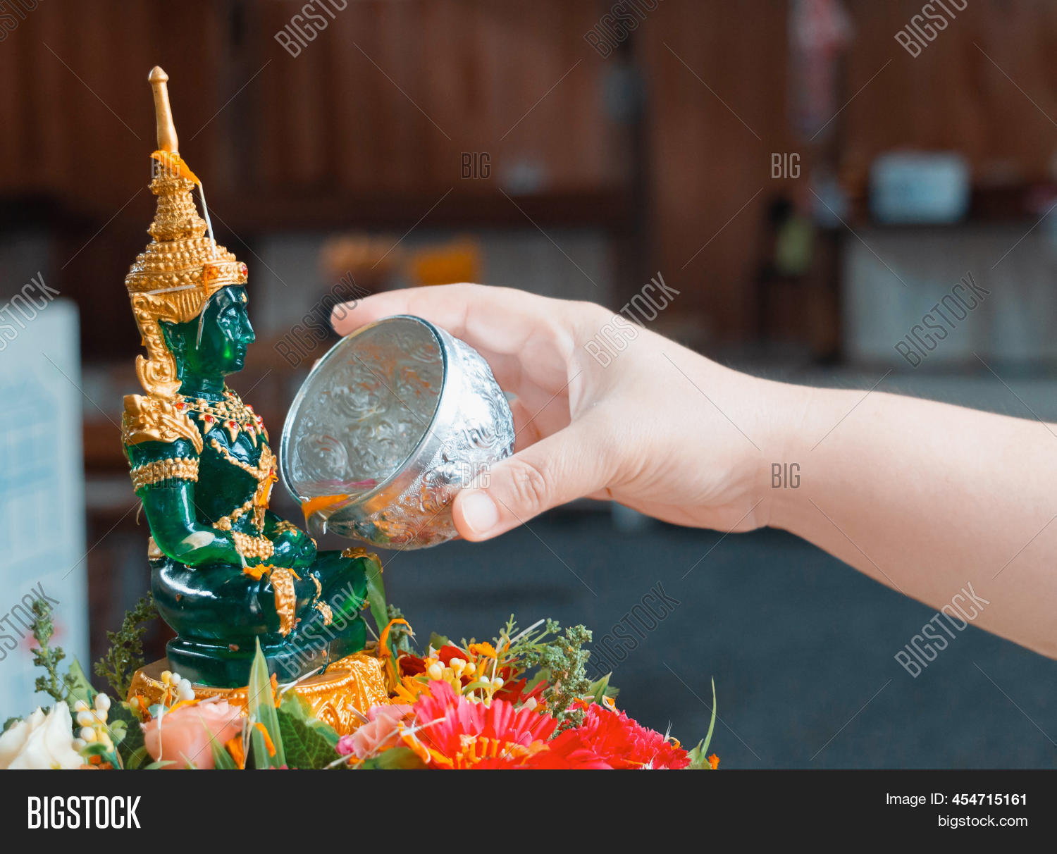 Woman's Hand Pouring Image & Photo (Free Trial) | Bigstock