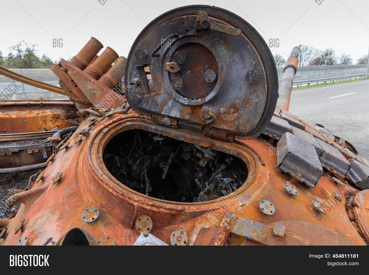 Russian Tank Remains Image & Photo (Free Trial) | Bigstock