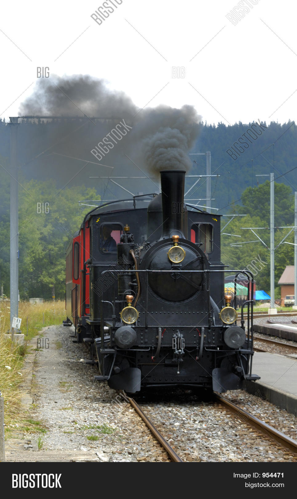 Steam Engine Pulling Image & Photo (Free Trial) | Bigstock