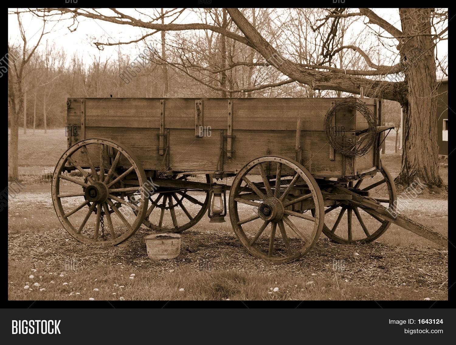 Wagon Image & Photo (Free Trial) | Bigstock