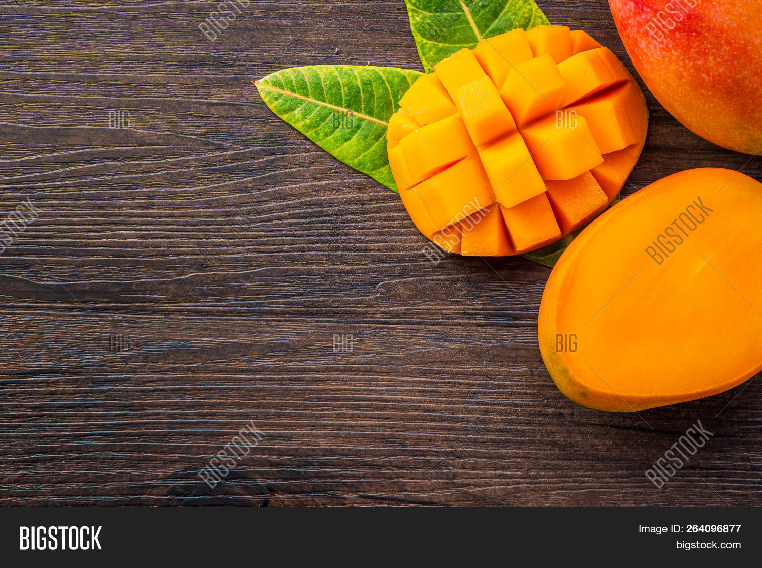 Fresh Beautiful Mango Image & Photo (Free Trial) | Bigstock