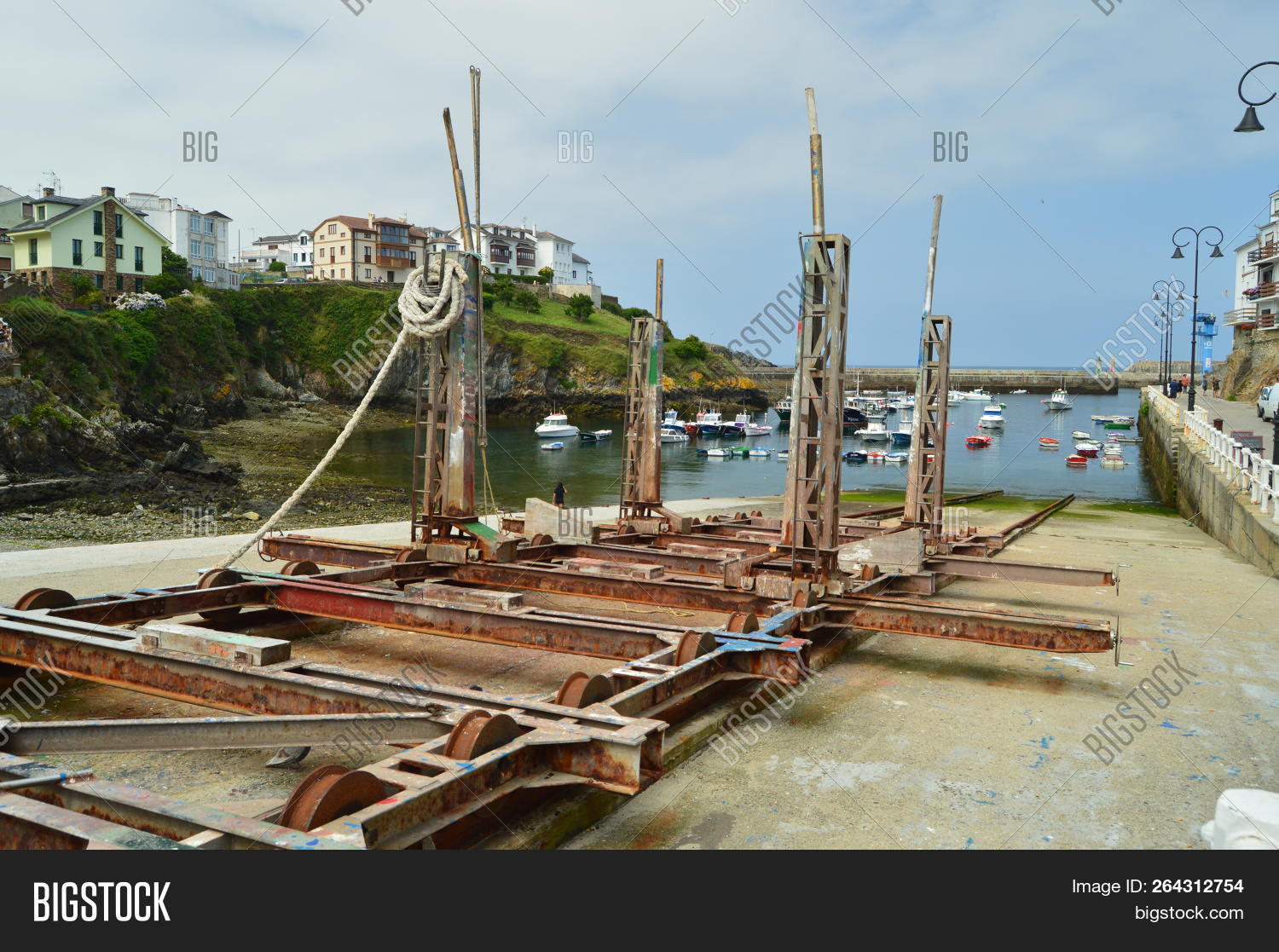 Utensil Bounce Boats Image & Photo (Free Trial) | Bigstock