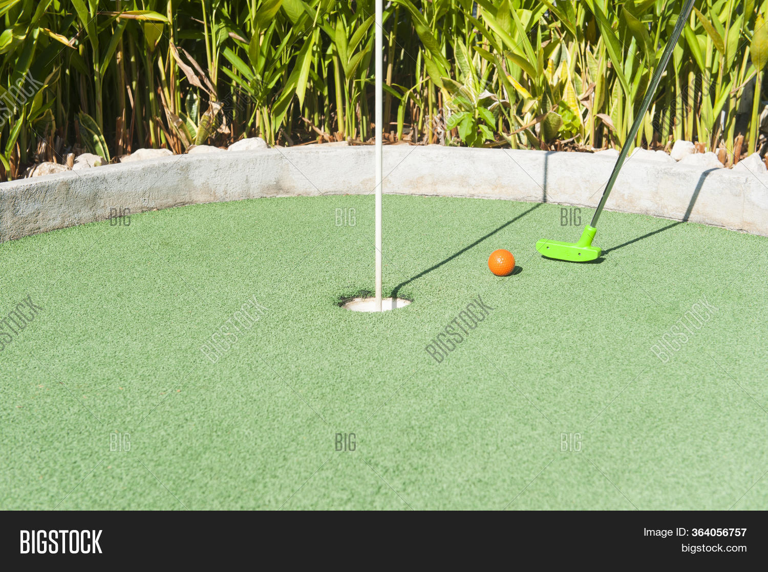 Green Mini Golf Club Image & Photo (Free Trial) | Bigstock