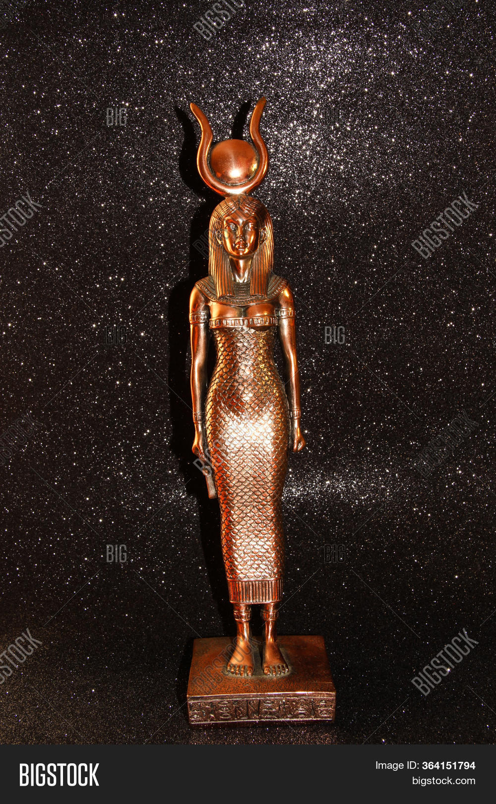 Egyptian Goddess Isis Image & Photo (Free Trial) | Bigstock