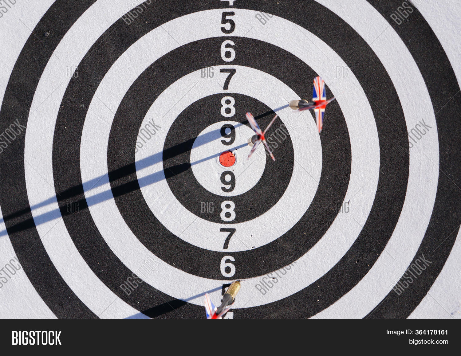 Darts Colored Arrows Image & Photo (Free Trial) | Bigstock