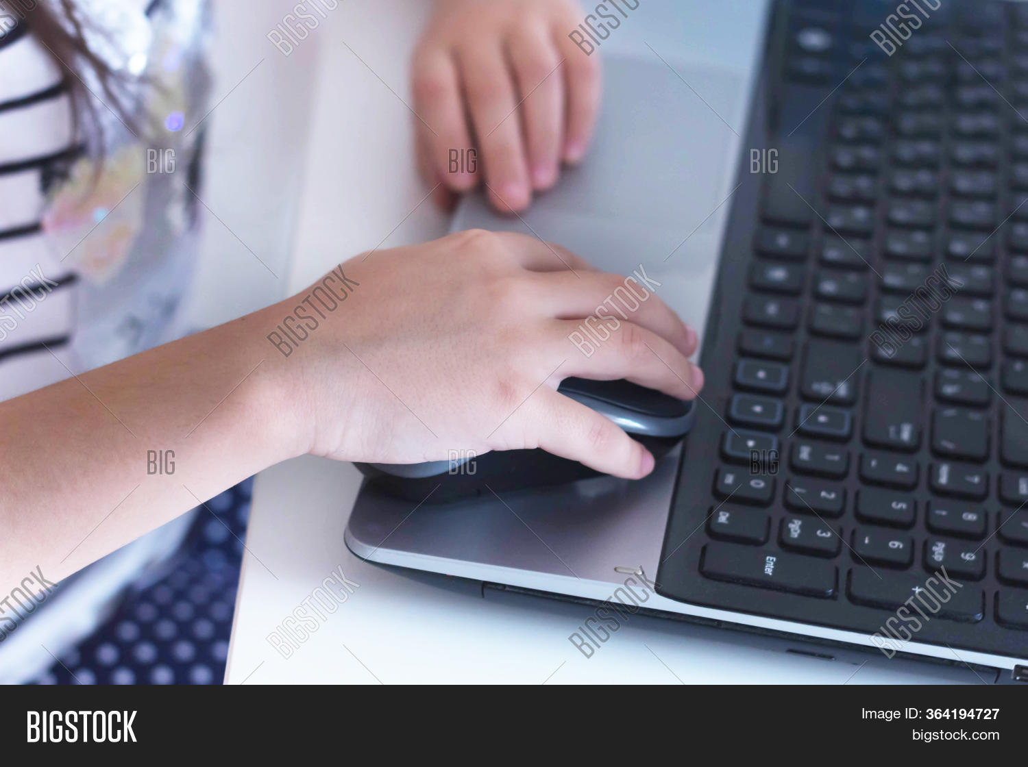 Child Computer Mouse Image & Photo (Free Trial) | Bigstock