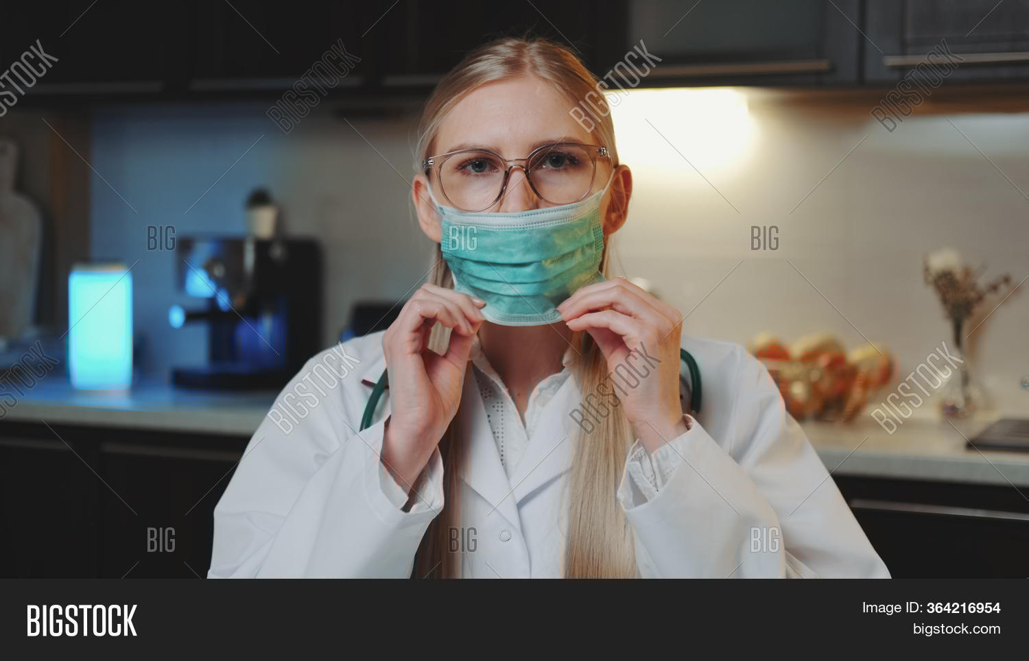 Close- Female Doctor Image & Photo (Free Trial) | Bigstock