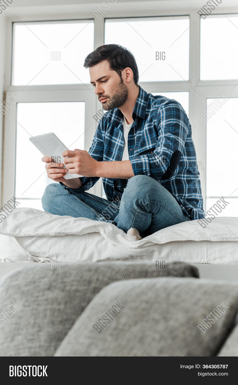 Selective Focus Man Image & Photo (Free Trial) | Bigstock