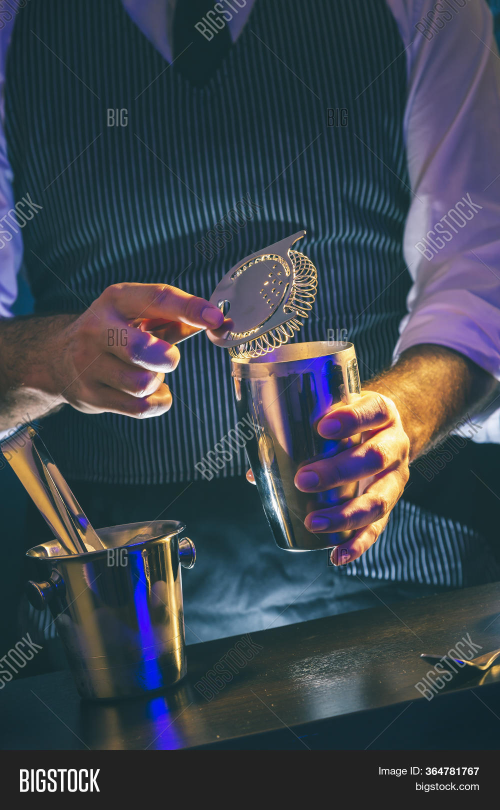 Bartender Preparing Image & Photo (Free Trial) | Bigstock
