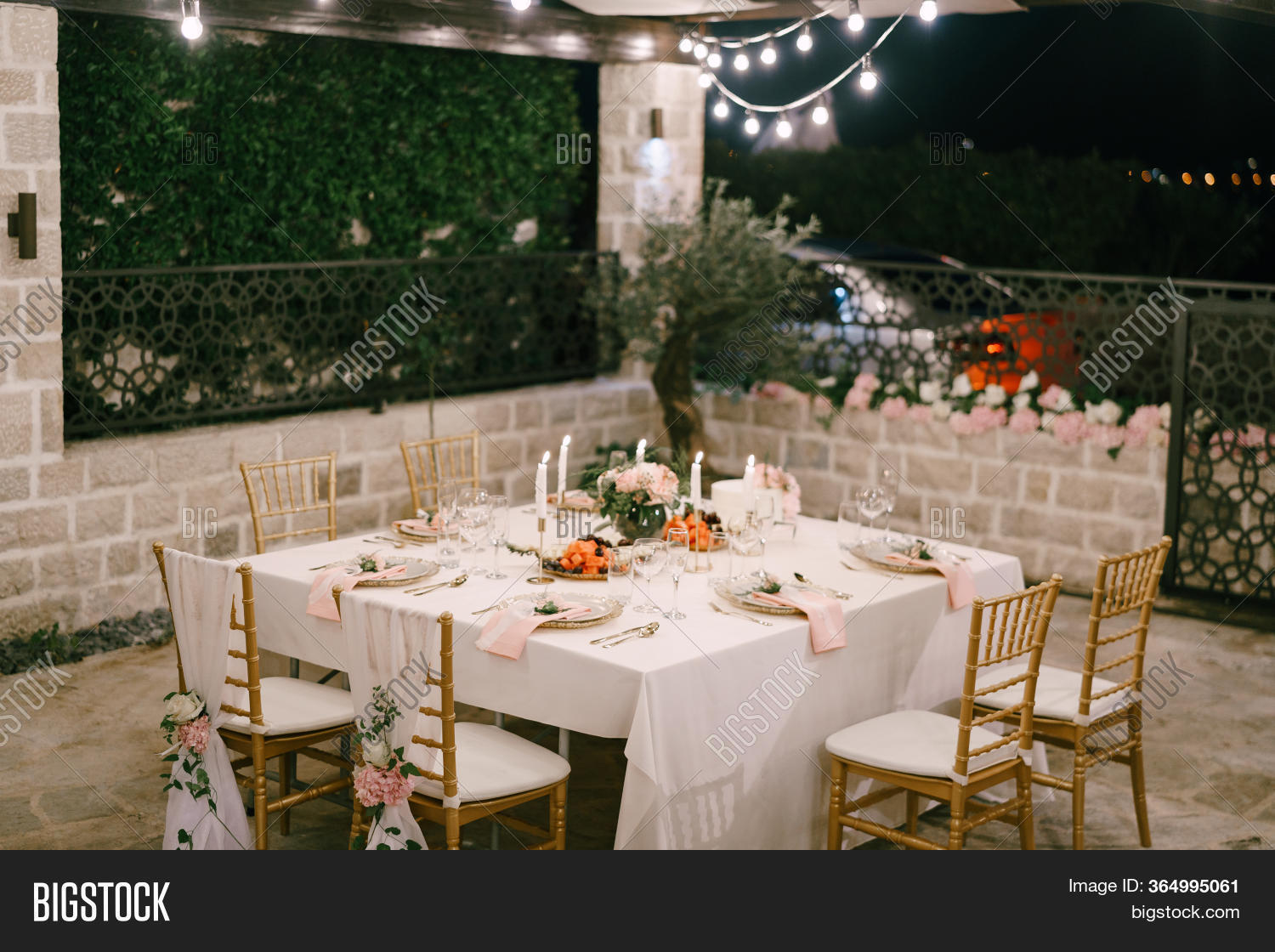 Wedding Dinner Table Image & Photo (Free Trial) | Bigstock