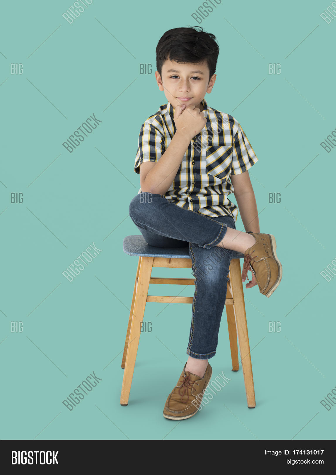 Little Boy Sitting Image & Photo (Free Trial) | Bigstock