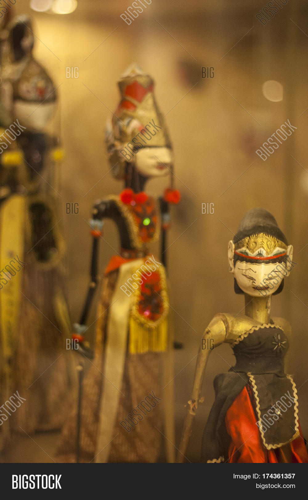 Beautiful Color Wayang Image & Photo (Free Trial) | Bigstock