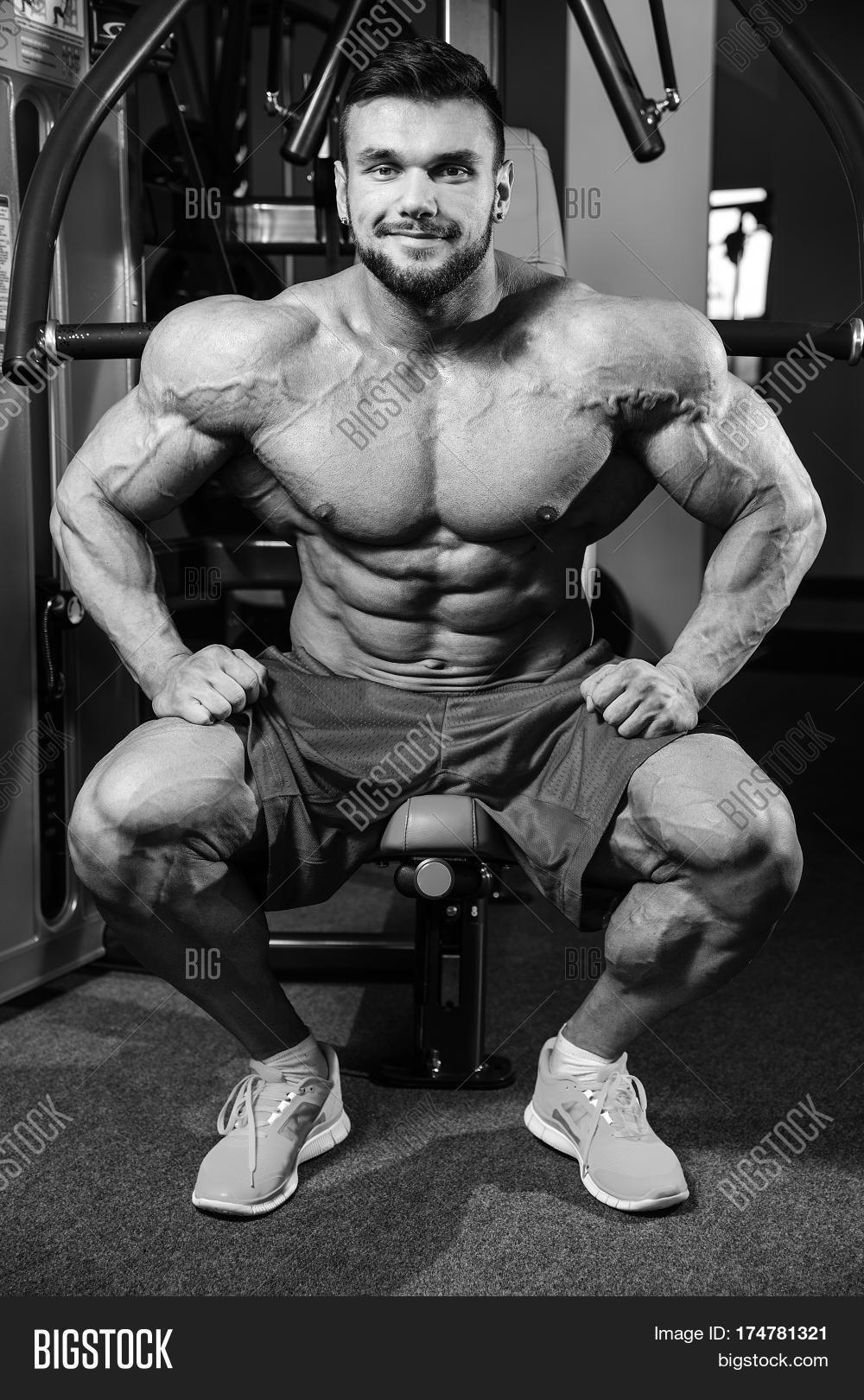 Handsome Fit Caucasian Image & Photo (Free Trial) | Bigstock