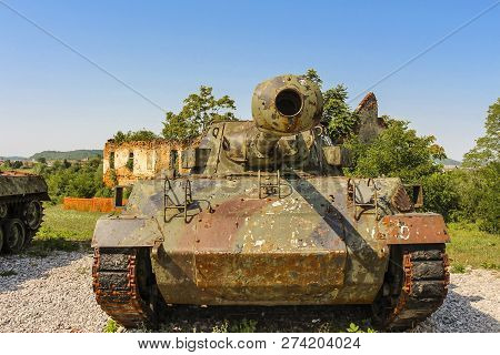 Tank Front View Museum Image & Photo (Free Trial) | Bigstock