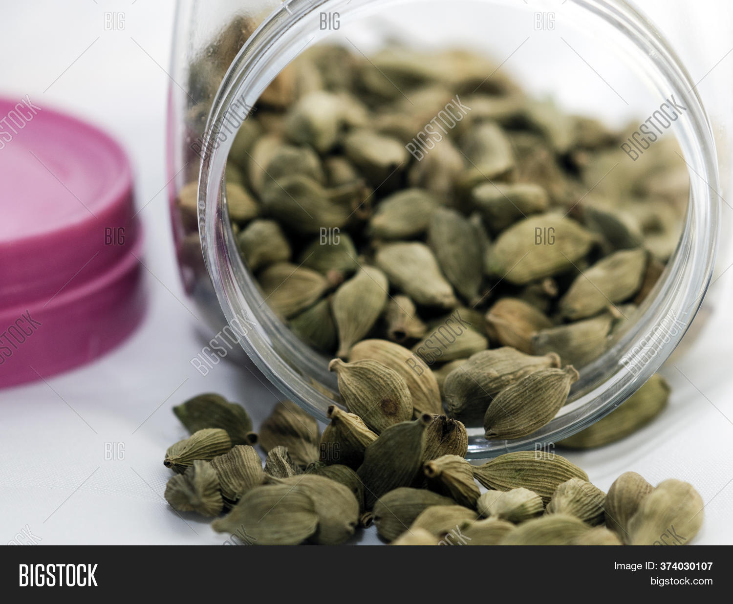 Close- Cardamom Coming Image & Photo (Free Trial) | Bigstock