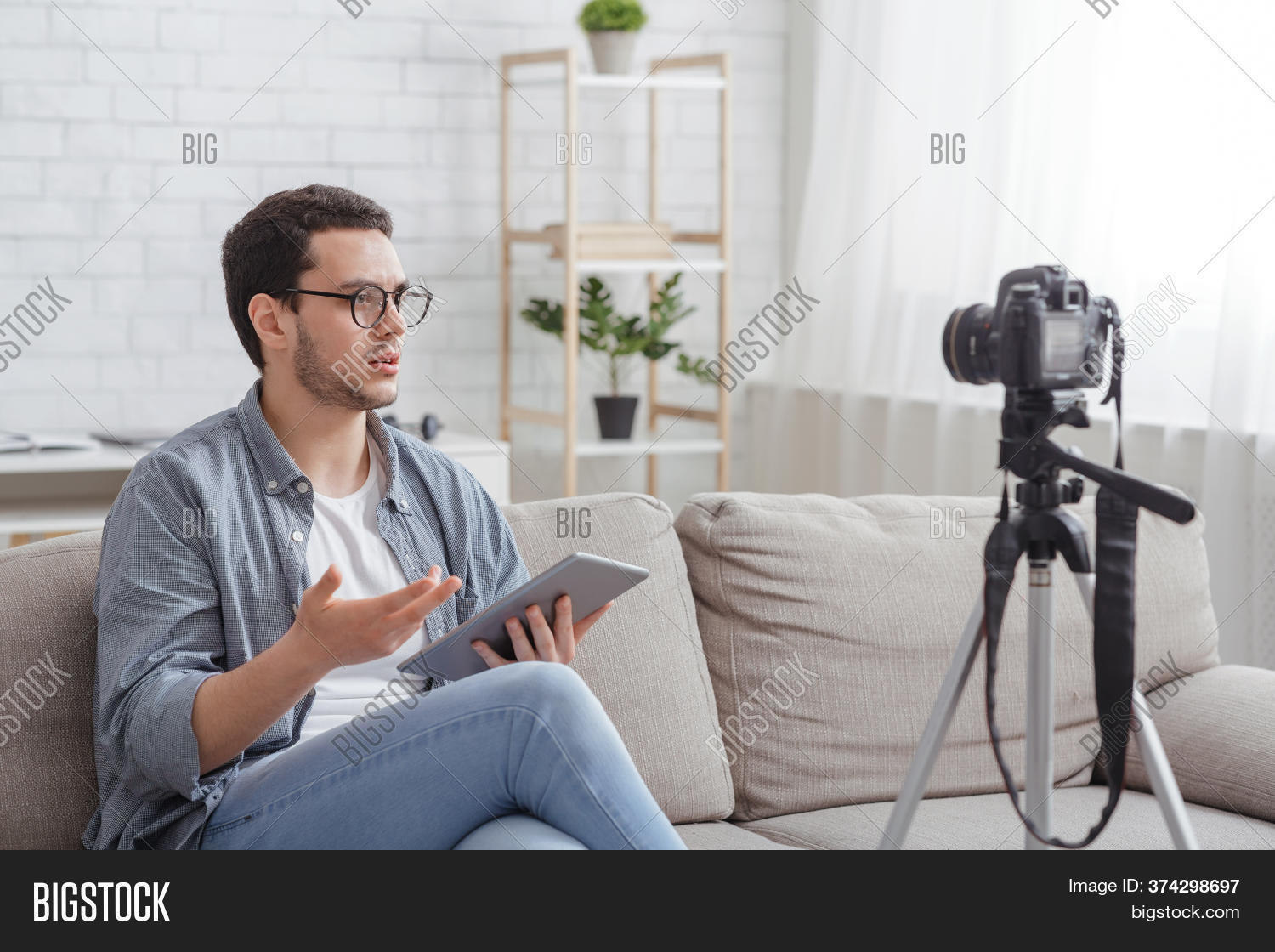 Blogger Opinion. Image & Photo (Free Trial) | Bigstock
