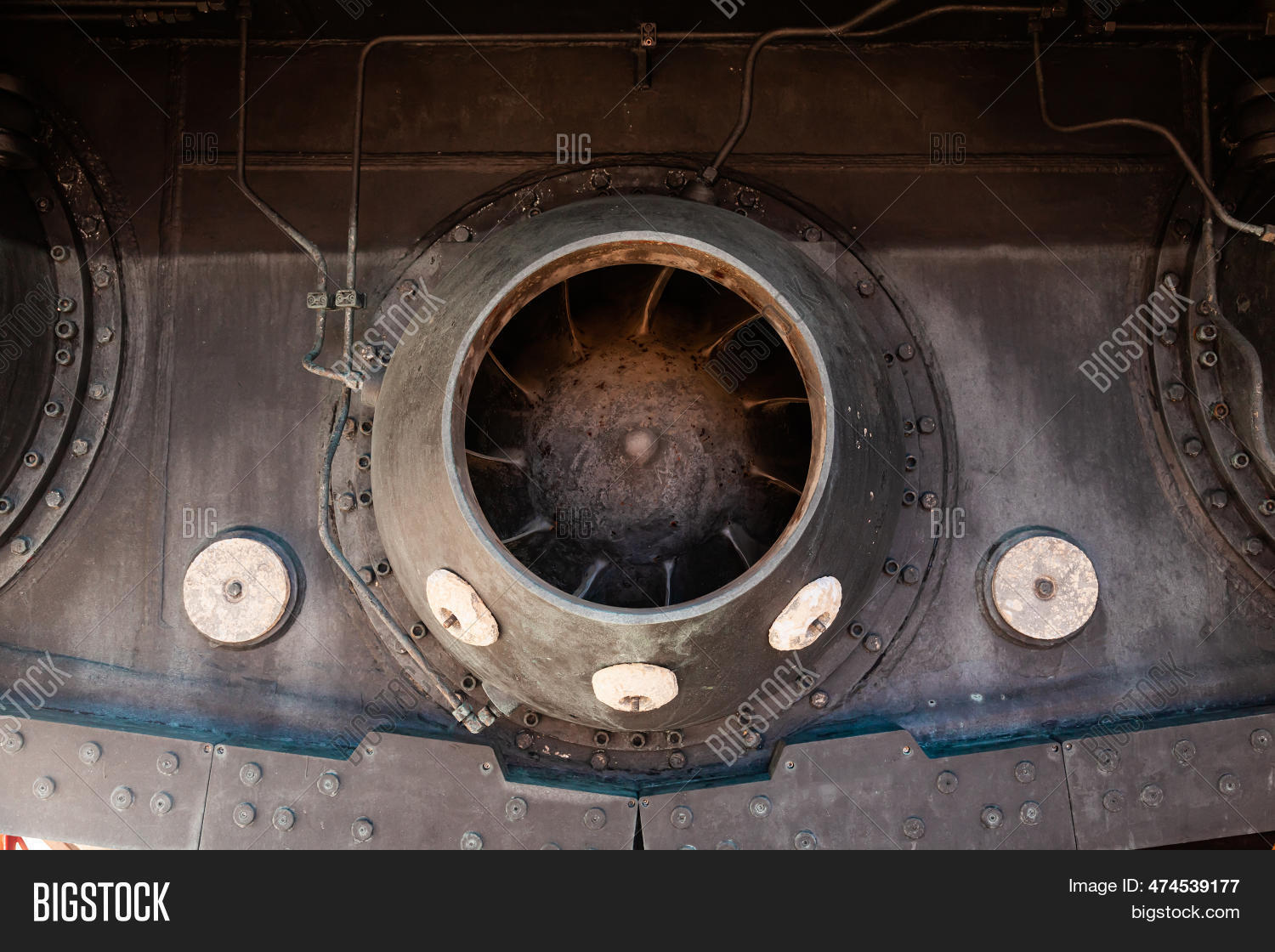 Back Yacht Water Jet Image & Photo (Free Trial) | Bigstock