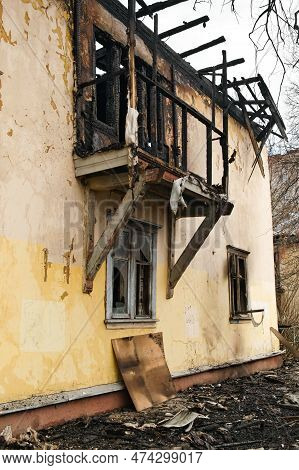 Facade Old Two-story Image & Photo (Free Trial) | Bigstock