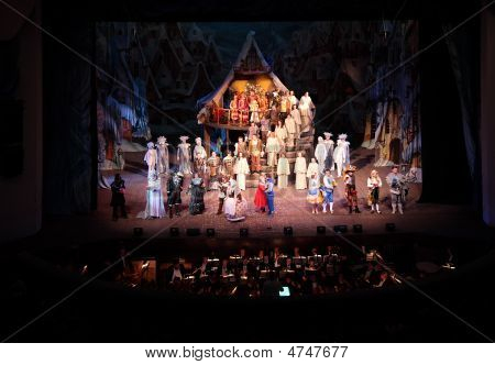 Theatrical Spectacle Image & Photo (Free Trial) | Bigstock