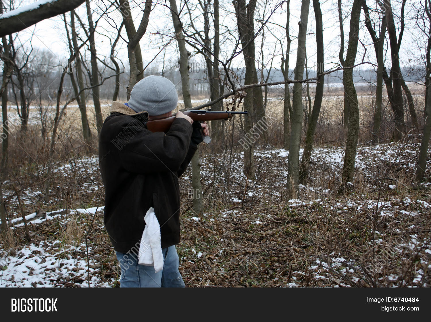 Man Shooting Rifle Image & Photo (Free Trial) | Bigstock