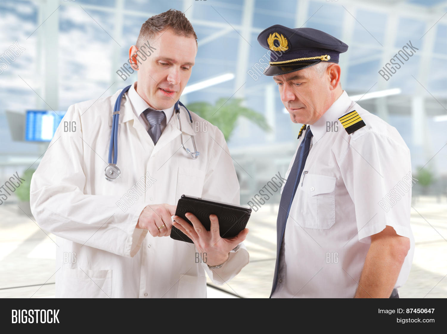 Commercial Airplane Image & Photo (Free Trial) | Bigstock