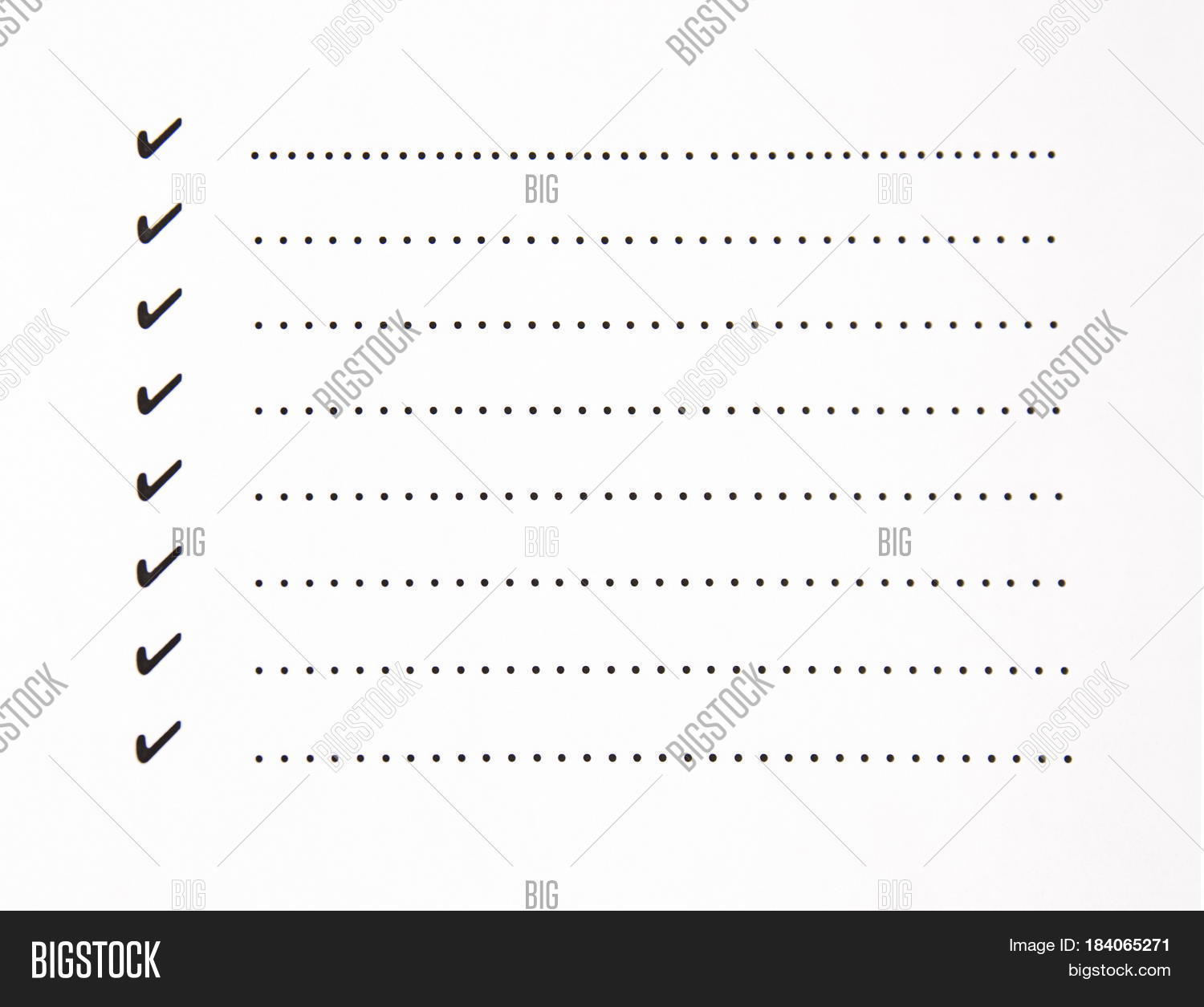 Imagen y foto Checklist On White (prueba gratis) | Bigstock