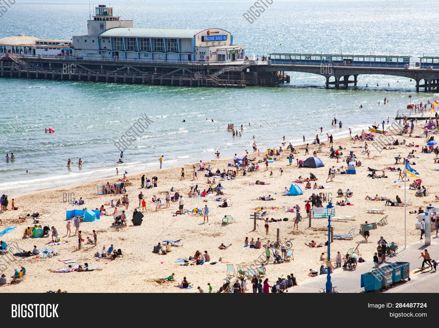 BOURNEMOUTH, UK - 1st Image & Photo (Free Trial) | Bigstock