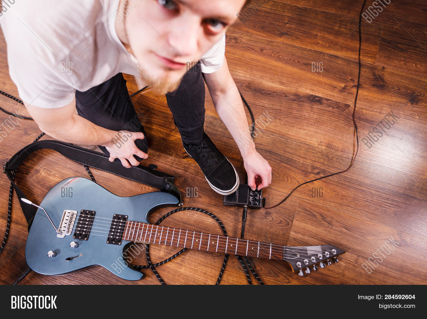 Man Musical Instrument Image & Photo (Free Trial) | Bigstock