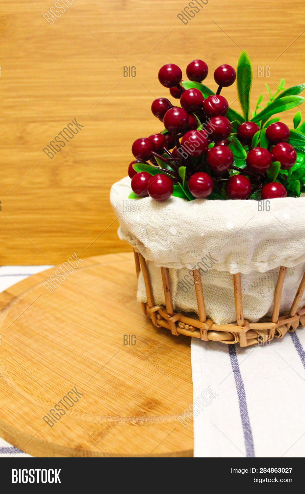 Red Round Berry, Green Image & Photo (Free Trial) | Bigstock