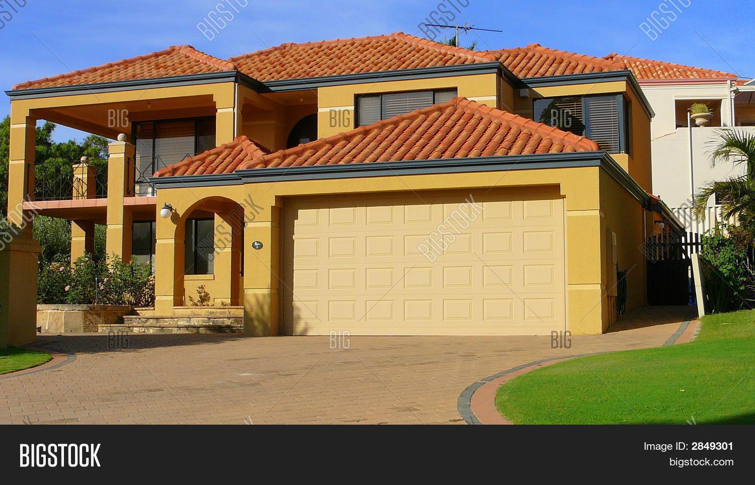 House Image & Photo (Free Trial) | Bigstock