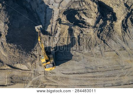 Aerial View Excavator Image & Photo (Free Trial) | Bigstock