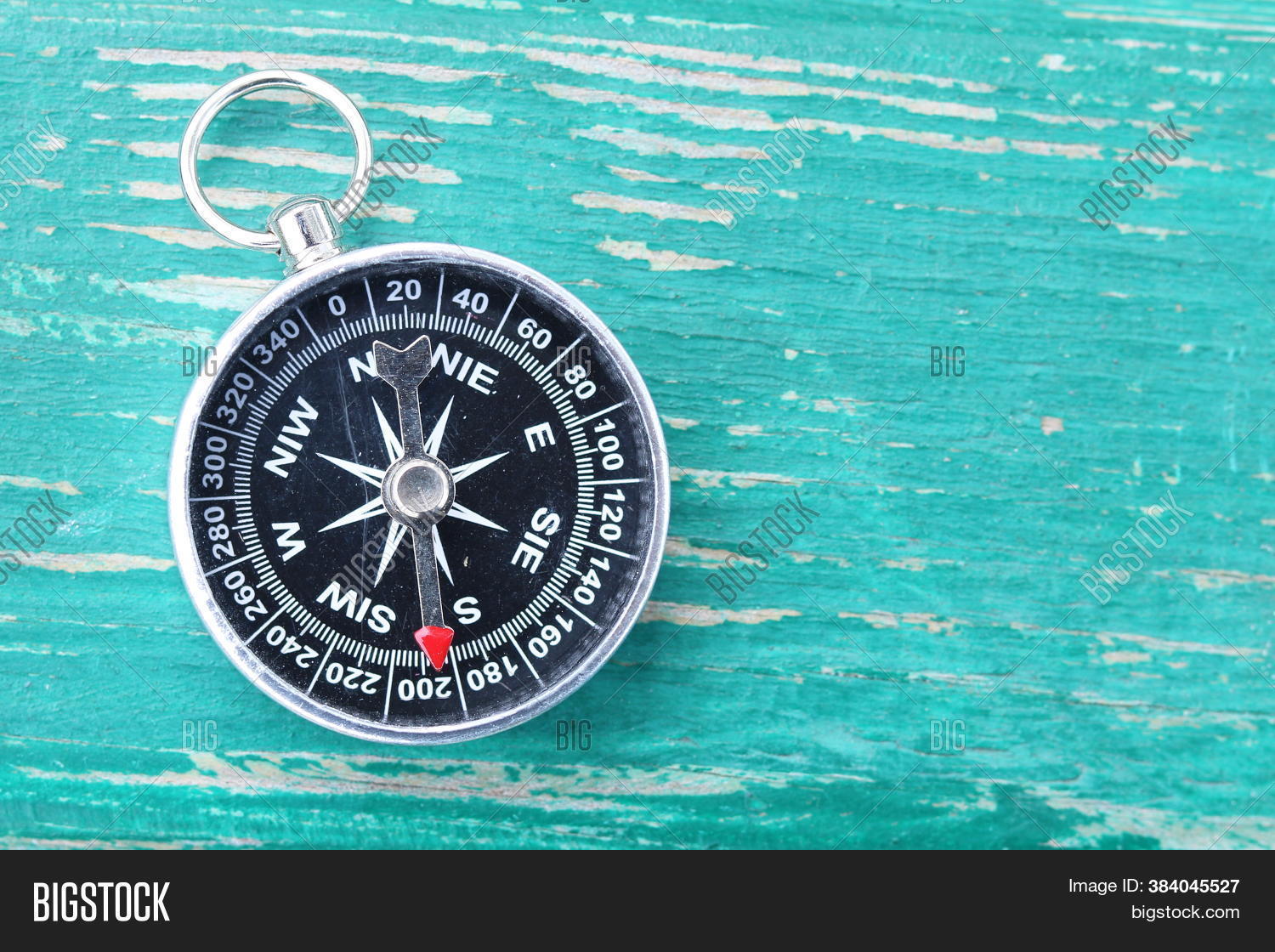 Classic Round Compass Image & Photo (Free Trial) | Bigstock