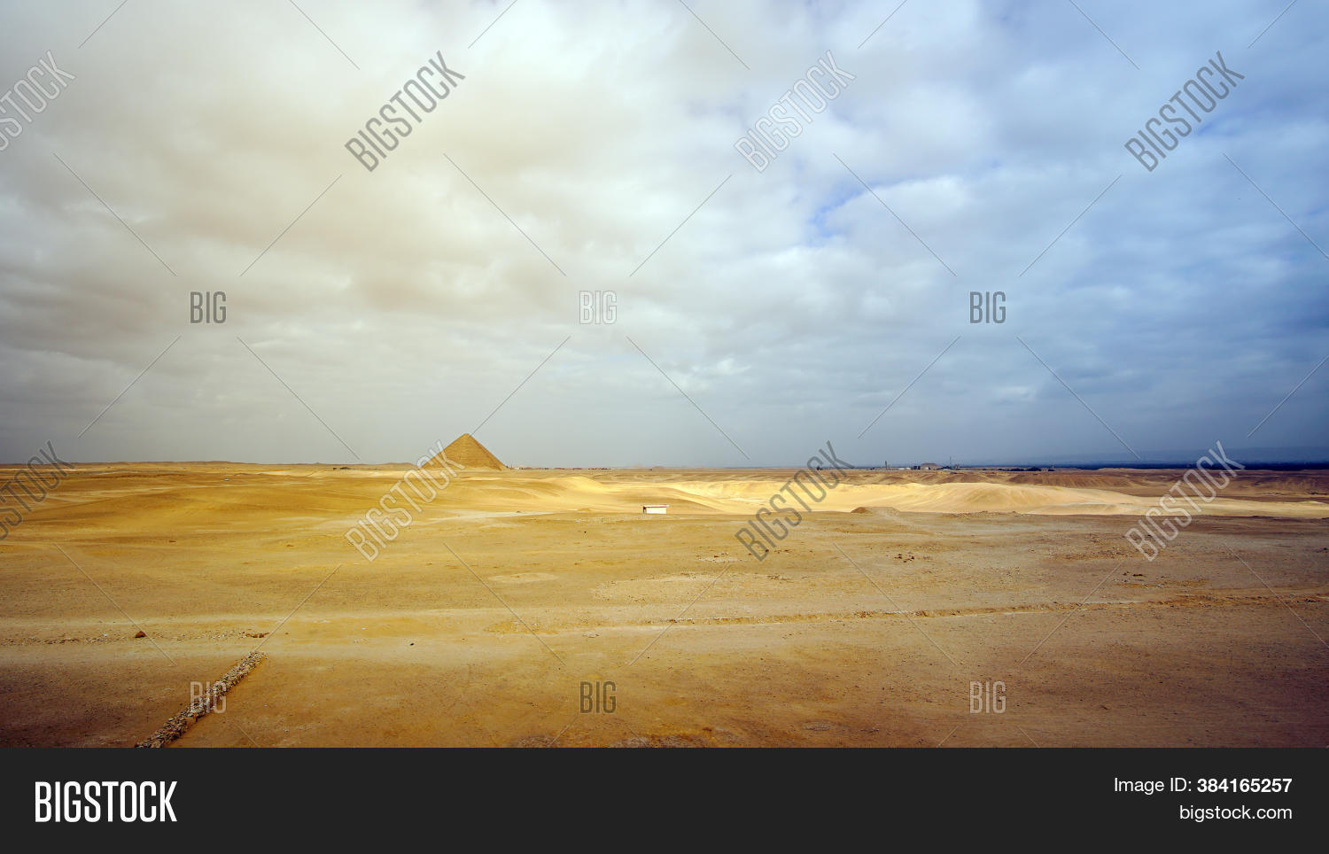 Far View Red Pyramid Image & Photo (Free Trial) | Bigstock