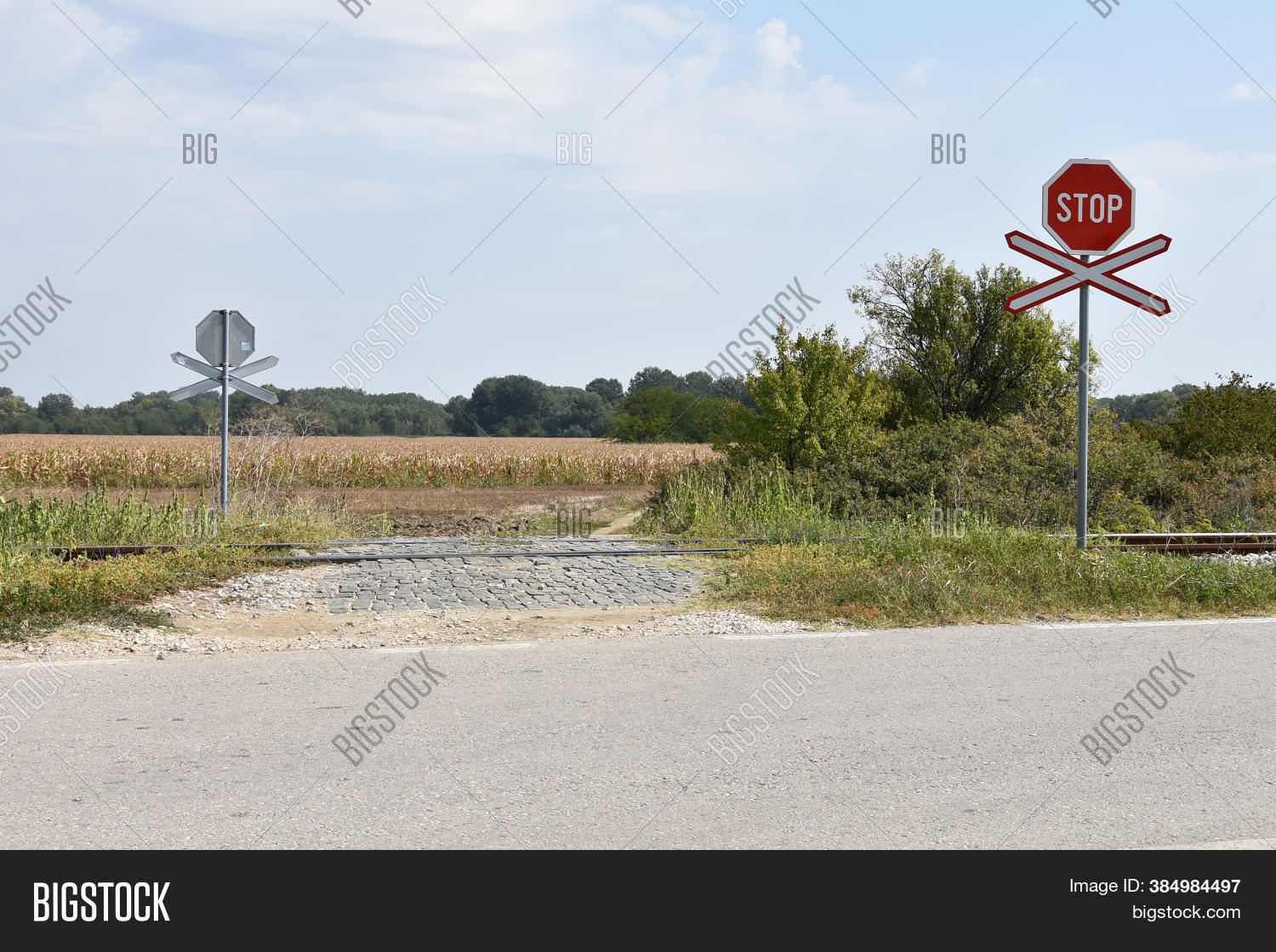 Stop Rail Road Signs Image & Photo (Free Trial) | Bigstock