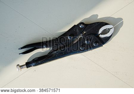 Metal Pipe Clamped Image & Photo (Free Trial) | Bigstock