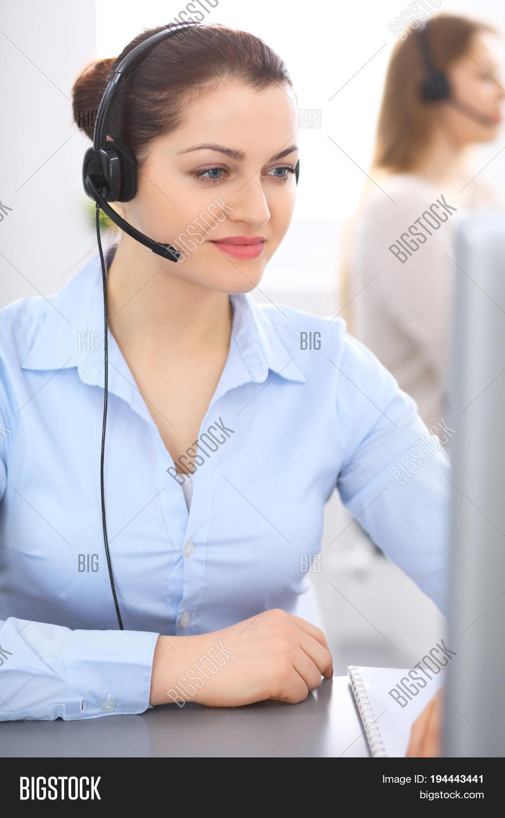Imagen y foto Call Center (prueba gratis) | Bigstock