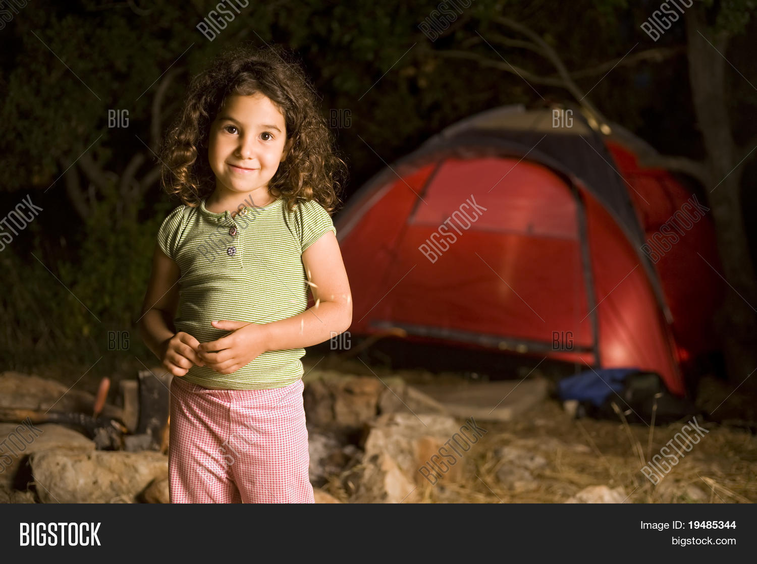 Little Girl Camp Night Image & Photo (Free Trial) | Bigstock