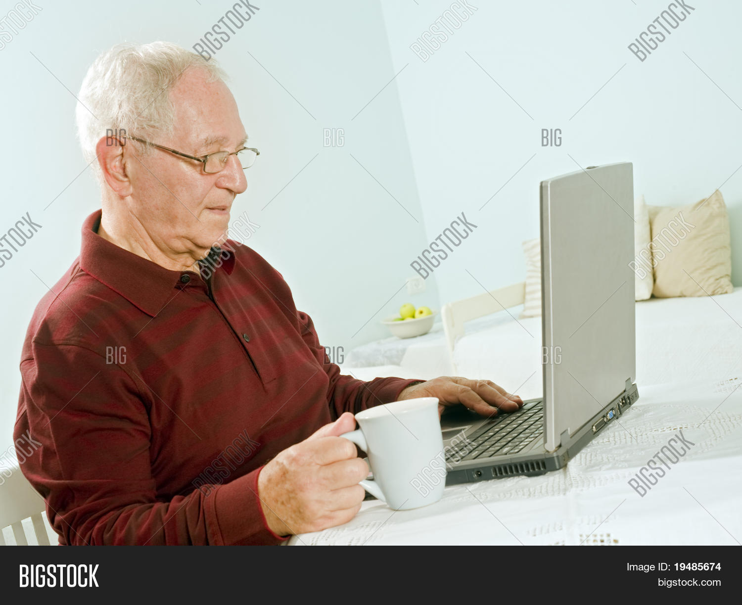 Senior Man Laptop Image & Photo (Free Trial) | Bigstock